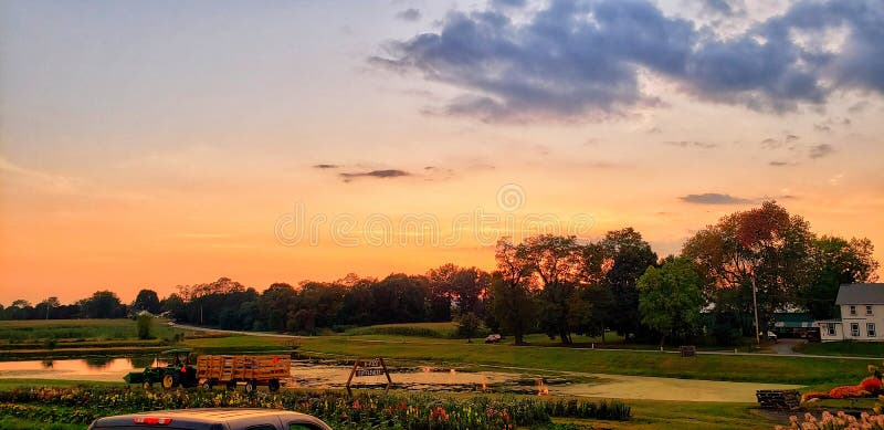 Farm Fall Sunset editorial image. Image of pond, farm - 159468265