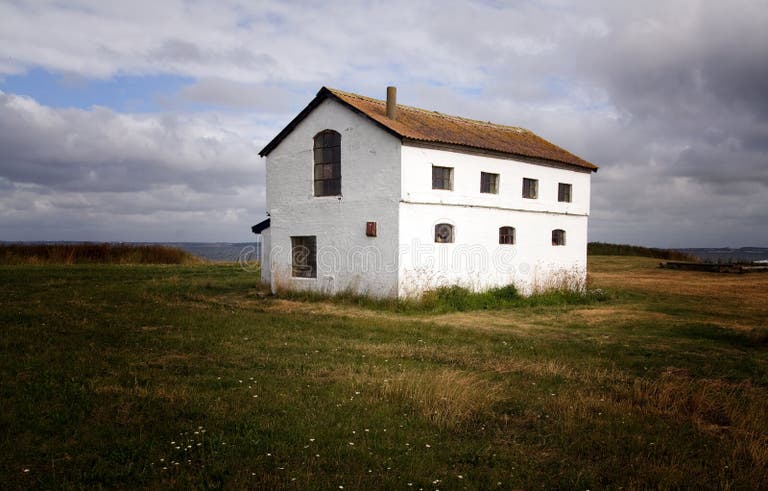 152,488 Farm House Field Stock Photos - Free & Royalty-Free Stock ...