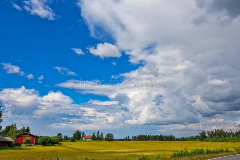 Farm house and red barn stock image. Image of farm, grass - 43170295