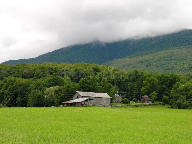 Farm In Northern New England Stock Photo - Image of farms, plant: 299958