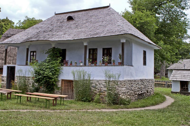 Traditional farm house stock image. Image of hole, wood - 33544627