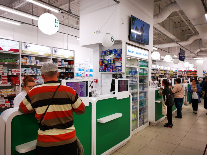 Farmacia Tei En Bucarest, Rumania Imagen de archivo editorial - Imagen ...