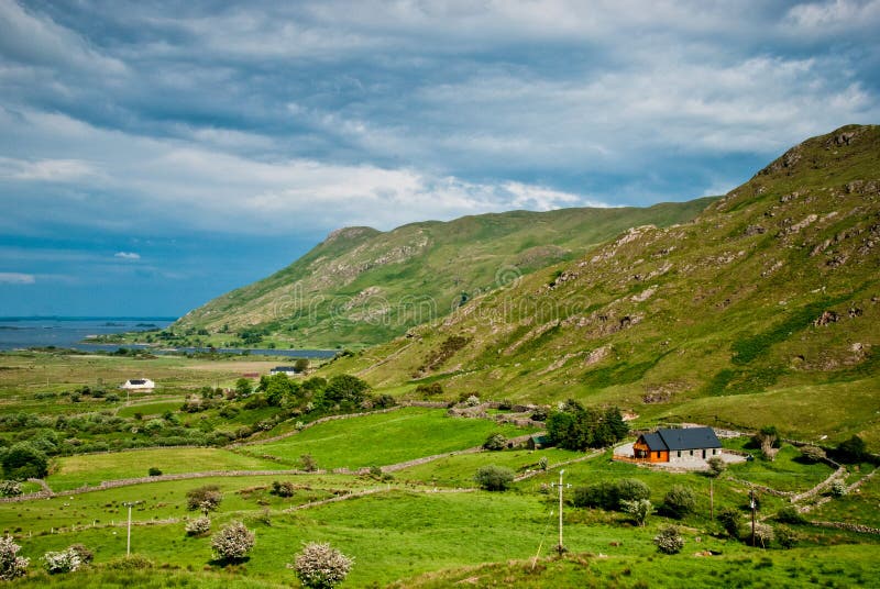 Farmhouse in Connemara, Ireland Stock Image - Image of scene, emerald ...