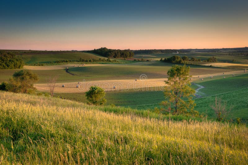 Farmland in country stock photo. Image of hillside, daytime - 82170436