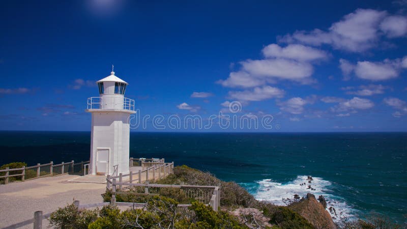 Faro al mare fotografia stock. Immagine di nearsighted - 13031132