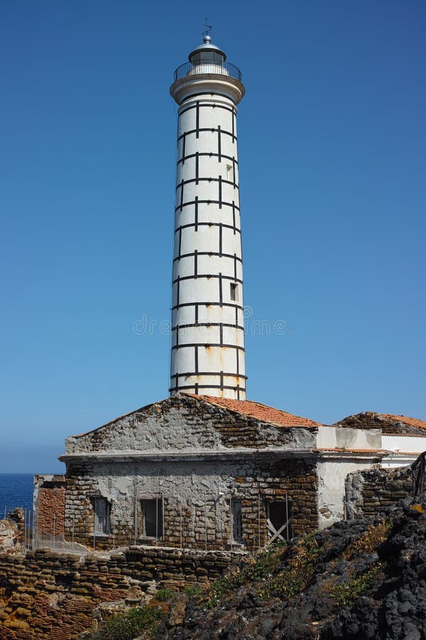Faro antico fotografia stock. Immagine di protezione - 31869806