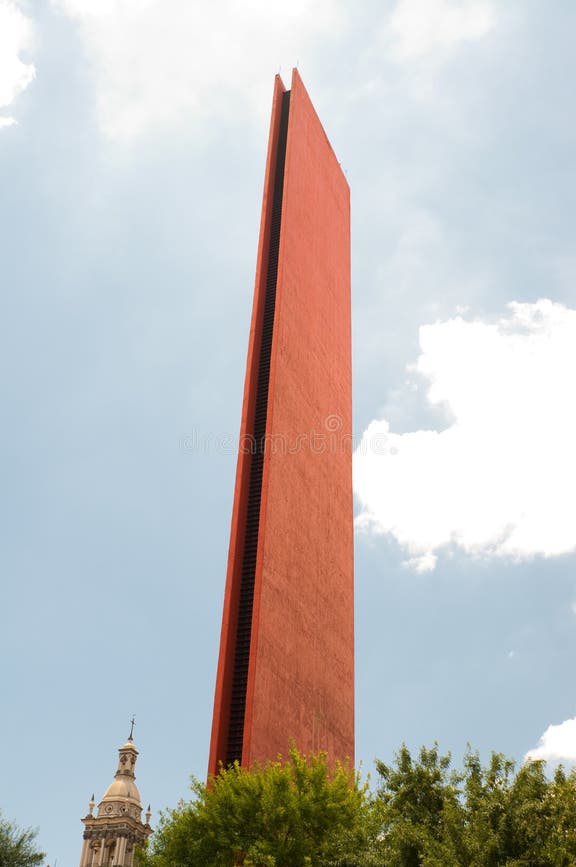 Faro Del Comercio, Monterrey, México Foto de archivo - Imagen de méxico ...
