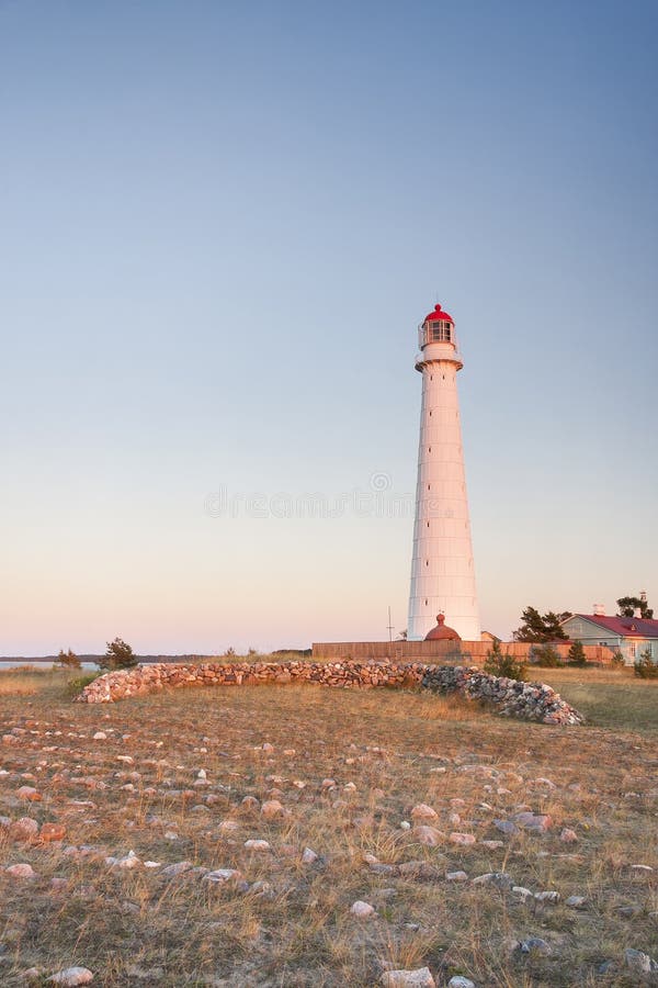 Faro Di Tahkuna Sull'isola Di Hiumaa Immagine Stock - Immagine di ...