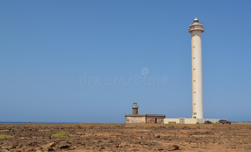 Faro en el Blanca de Playa imagen de archivo editorial. Imagen de ...