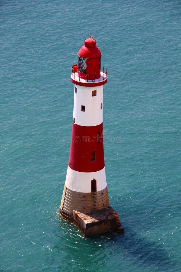 Faro principal con playas imagen de archivo. Imagen de acantilados ...