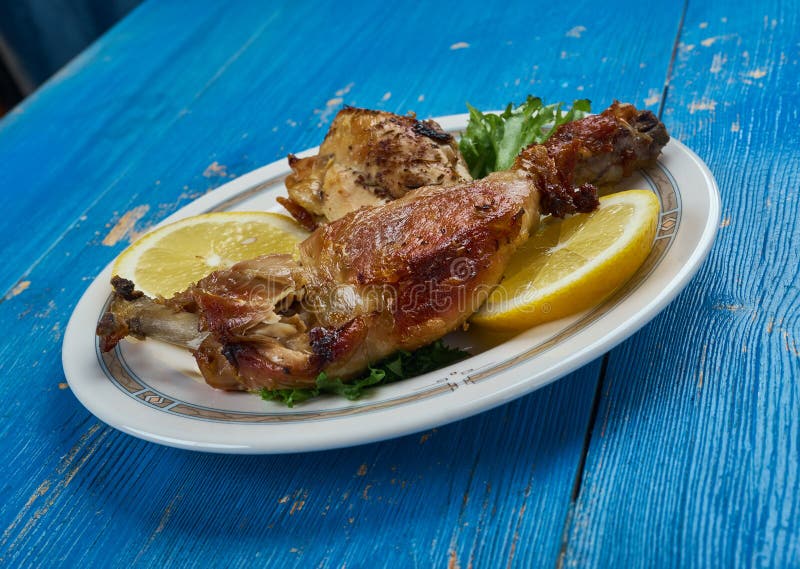 Carne Malla Meshwi Libanesa Puesta En El Plato Foto de archivo - Imagen ...