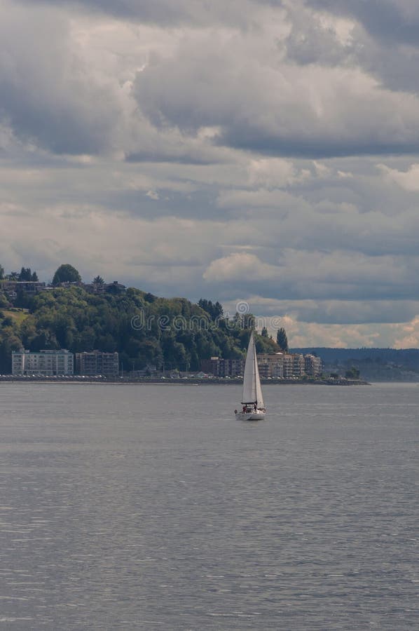 Fartyg Som Framme Simmar Av Alki Beach Fotografering för Bildbyråer ...