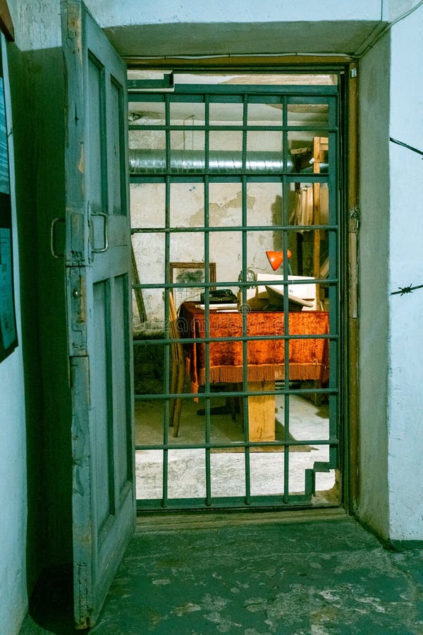 516 Old Prison Cell Barred Window Stock Photos - Free & Royalty-Free ...