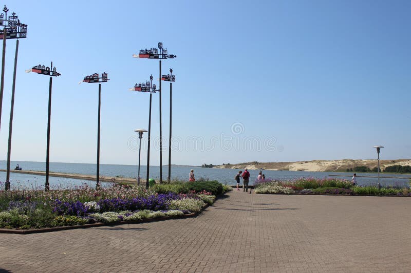 Unique Wind Art Installation in Nida, Lithuania – Rotating Sculptures ...