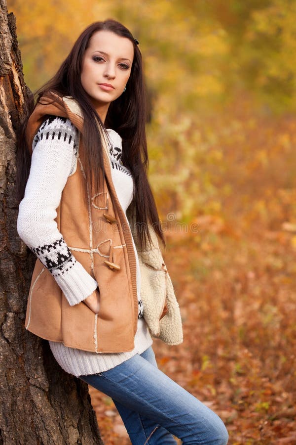 Fashion Model Standing Near Tree in Autmn Park Stock Image - Image of ...
