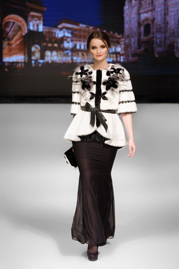 Fashion Model Walks on Runway in Fur Coat Stock Image - Image of style ...