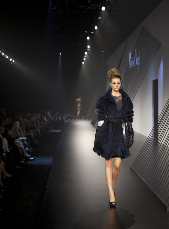 Fashion Show editorial photography. Image of design, female - 14506712