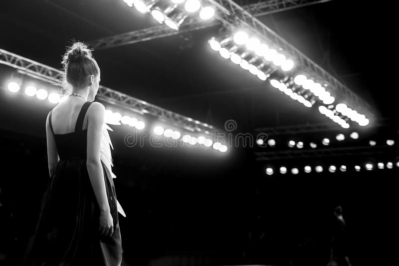 Fashion Show, a Catwalk Event Editorial Image - Image of london, milano ...