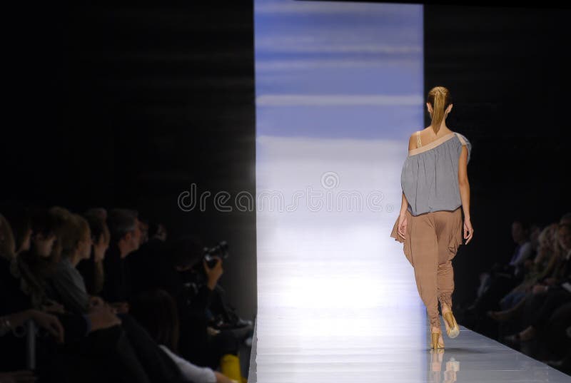 Fashion show, catwalk editorial image. Image of milan - 92874315