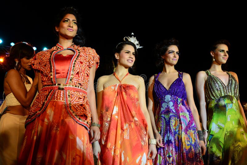 Fashion Show editorial stock image. Image of exclusive - 44420769