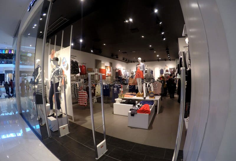 Fashion store editorial stock image. Image of models - 53223389