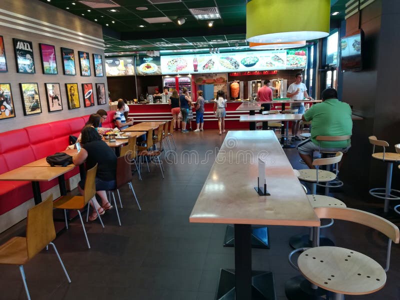 Fast food shaorma editorial image. Image of hamburger - 98732780