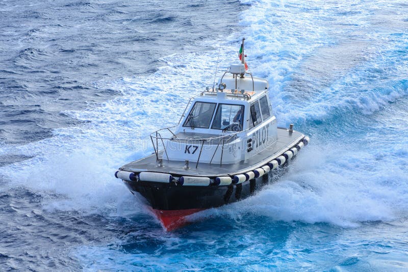 Fast Pilot Boat editorial stock photo. Image of water - 104268243