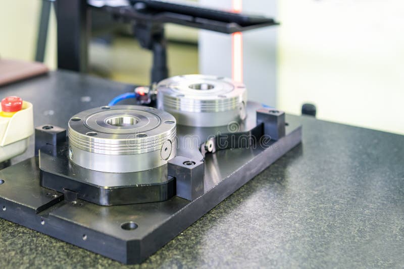 Fast or Quick Flexible Holder Clamp for Catch Product Workpiece for ...