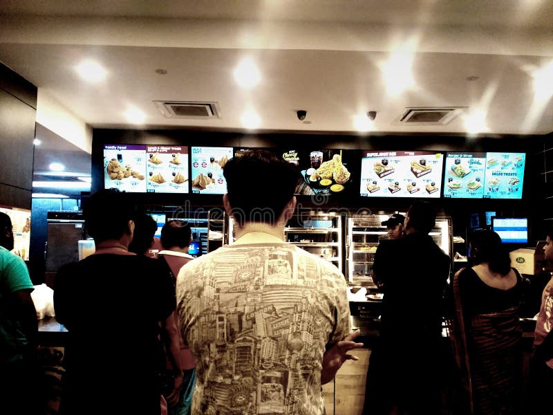 Fastfood editorial stock photo. Image of queue, food - 100917053