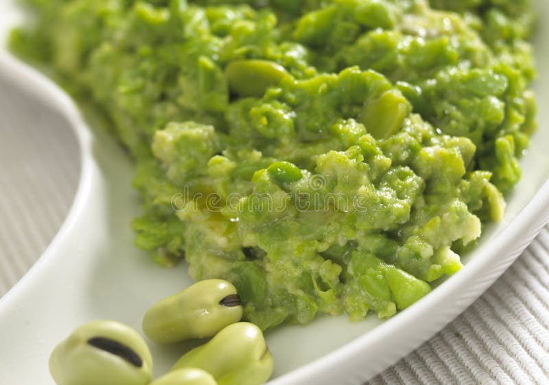 Fave beans soup stock photo. Image of nutrition, green - 9745520