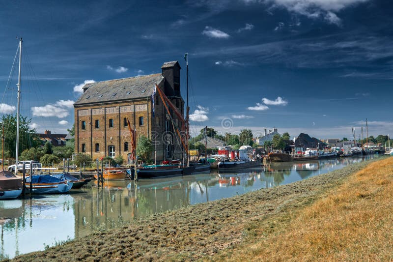 Faversham river front editorial stock image. Image of sunny - 78509244