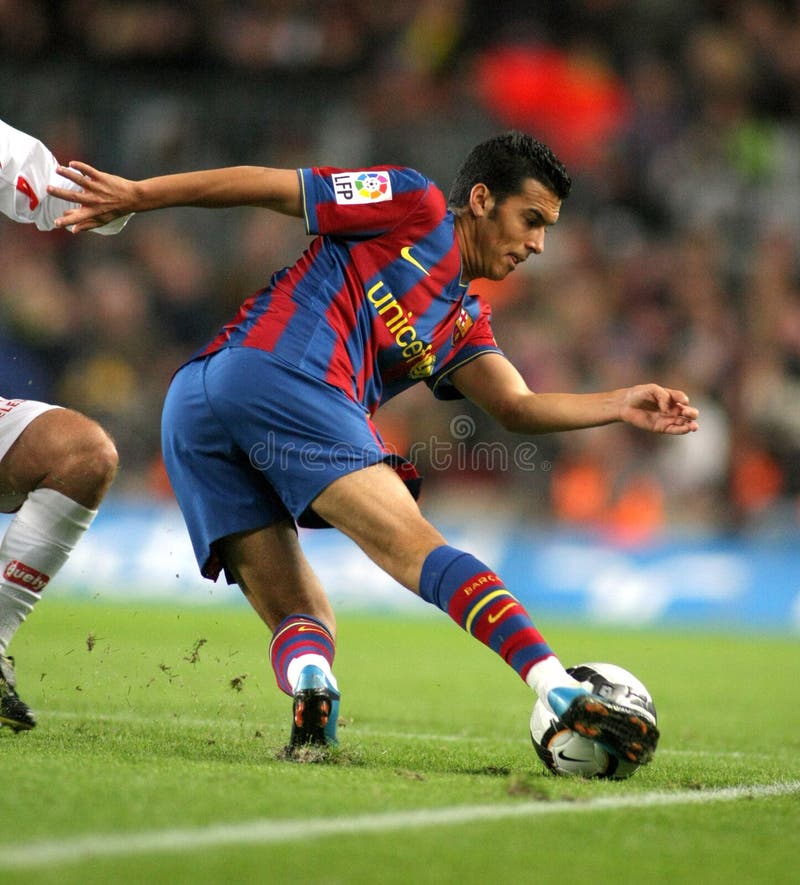 FC Barcelona striker Pedro editorial stock image. Image of guez - 11703114