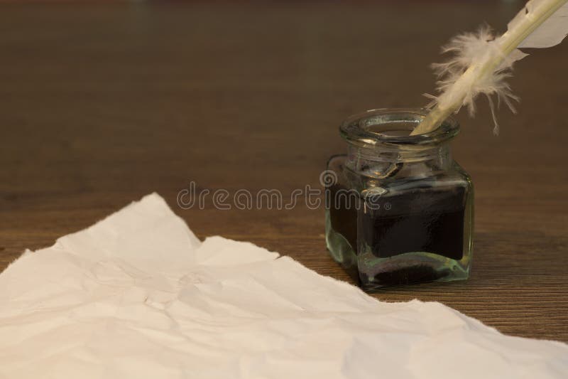 Feather Quill Pen with Metal Nib Stock Photo - Image of fountain, retro ...