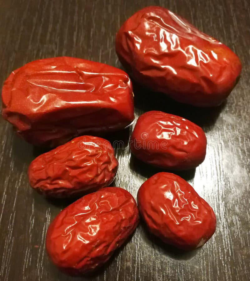 Fecha Roja - Fruta De La Azufaifa - Medicina Oriental Imagen de archivo ...