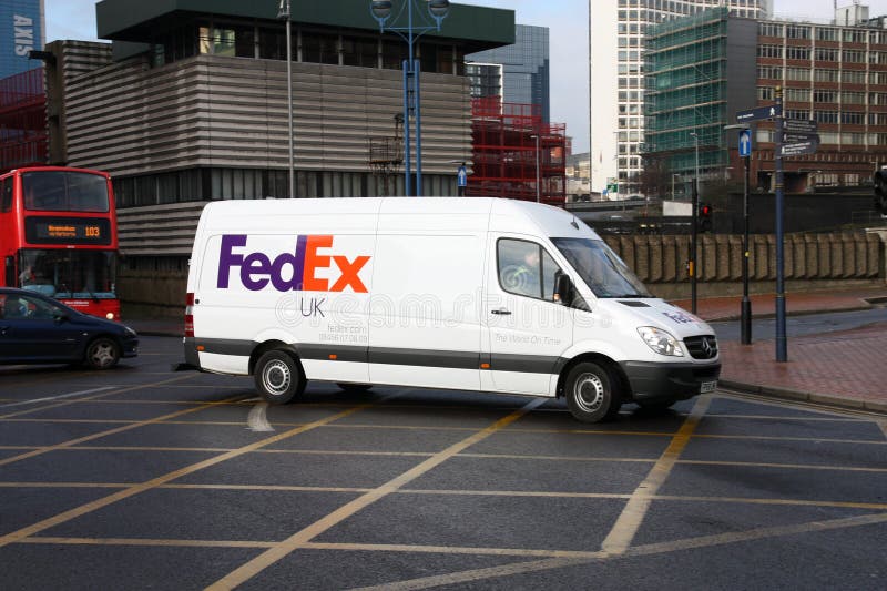 Fedex Stock Photos - Download 2,976 Royalty Free Photos