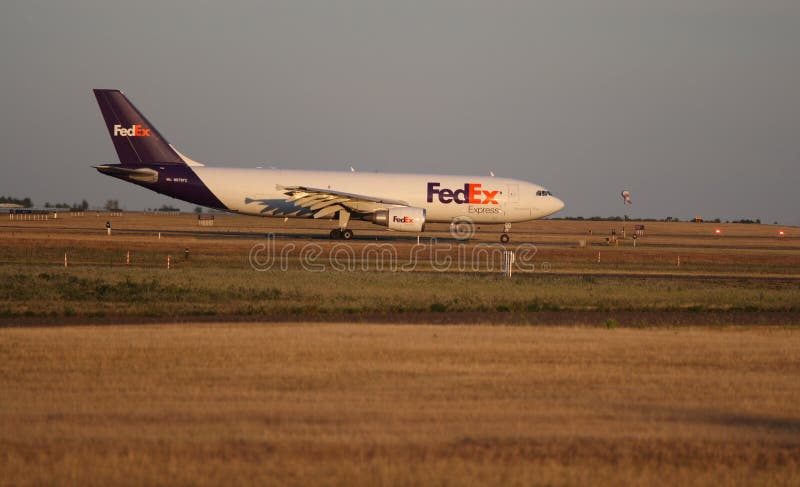 FedEx Express Cargo Jet editorial photo. Image of cargo - 25805296