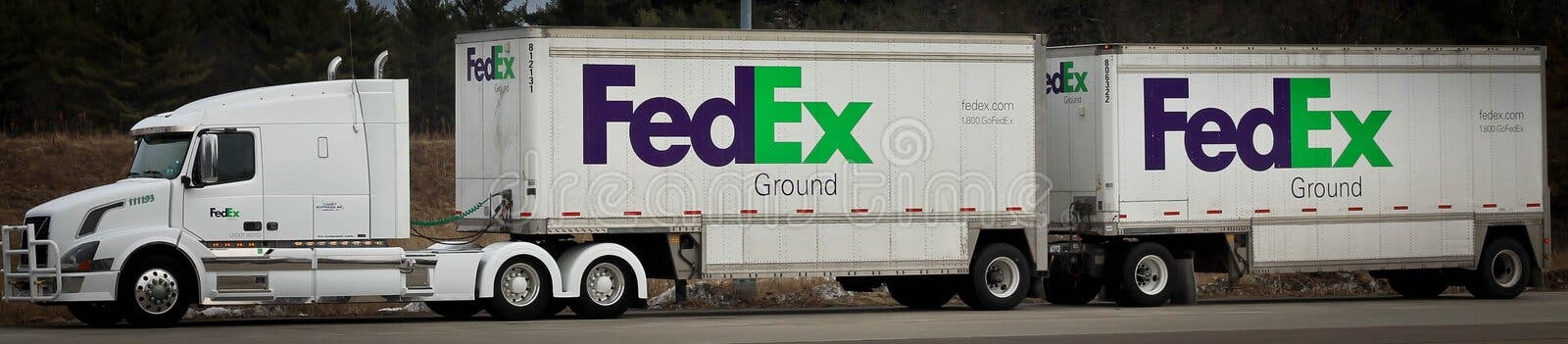 117 Fedex Trailer Stock Photos - Free & Royalty-Free Stock Photos from ...