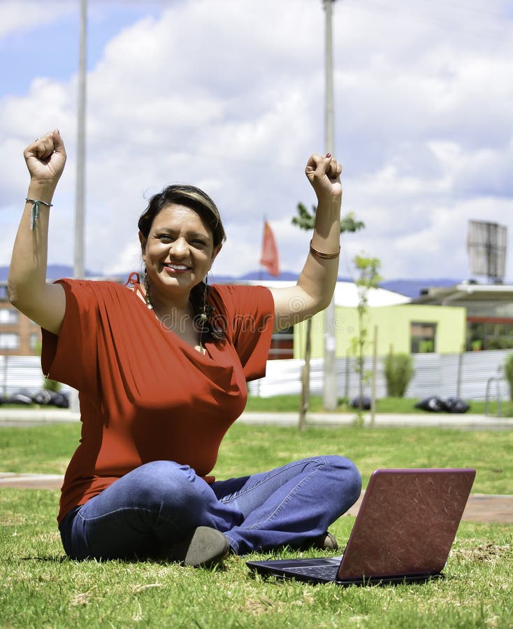 She feel happy at the park stock image. Image of happines - 55157155