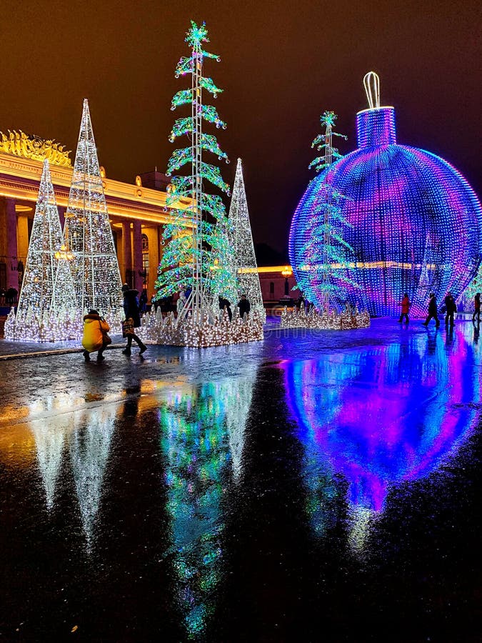 Feeling the holiday editorial stock photo. Image of reflection - 206446398