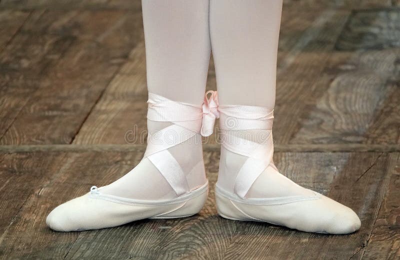 Feet in Pointe Shoes Ballet Studio Stock Image - Image of adults ...