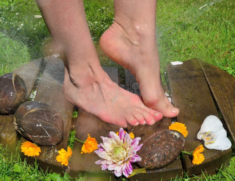 Feet Under Cold Water Kneipp Stock Photo - Image of kneipp, toes: 32759054
