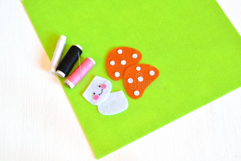 Felt Sheets, Felt Details, Thread, Needle - Sewing Set for the Felt ...