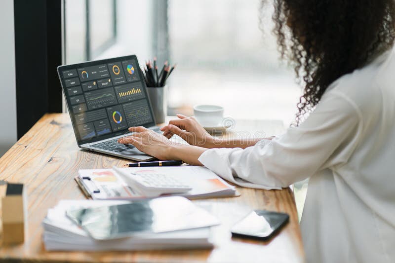 Female Analyst Analyzes KPI Business Analytics Data Dashboard ...