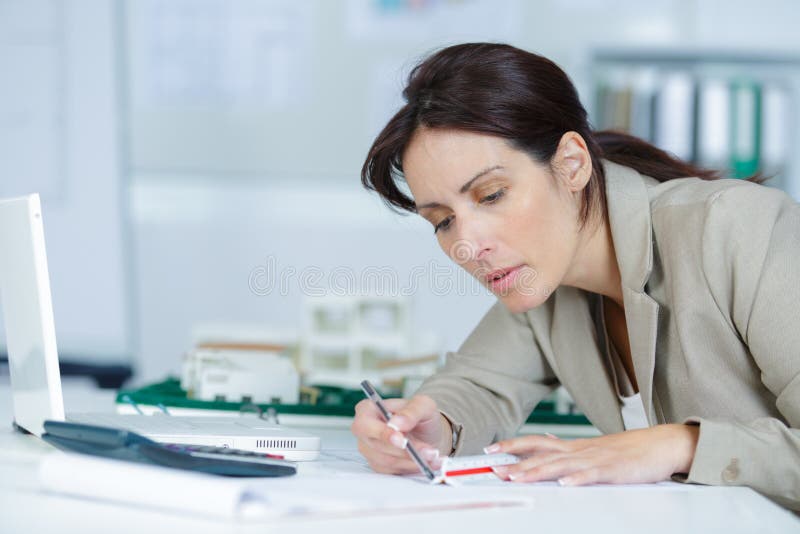 Female Architect Using Scale Ruler Stock Photo - Image of creativity ...