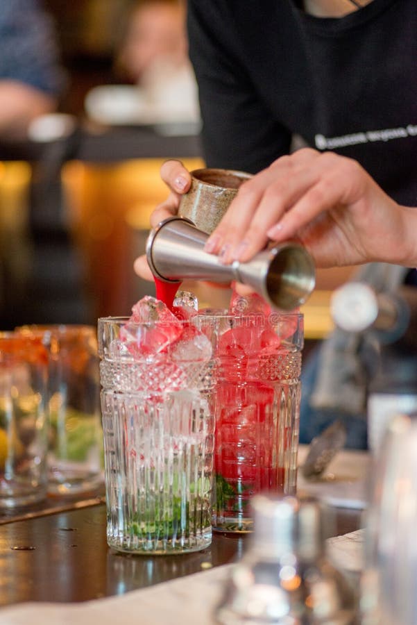 Bartender Preparing Cocktail Stock Image - Image of cocktail, juice ...