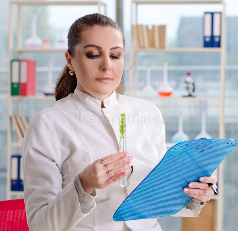 Female Biotechnology Scientist Chemist Working in the Lab Stock Photo ...