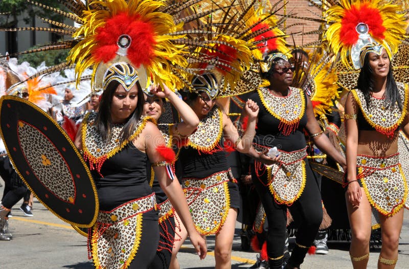 Caribbean Dancers editorial photo. Image of performers - 18356676