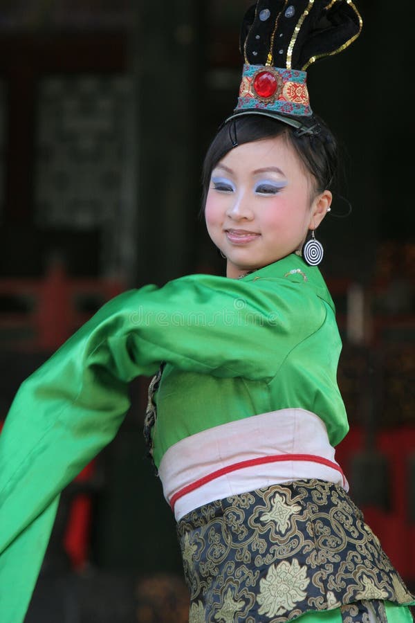 Female chinese dancer editorial photography. Image of female - 15395457