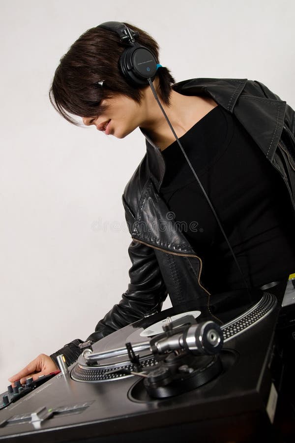 Female DJ At The Turntables Picture. Image: 17056447