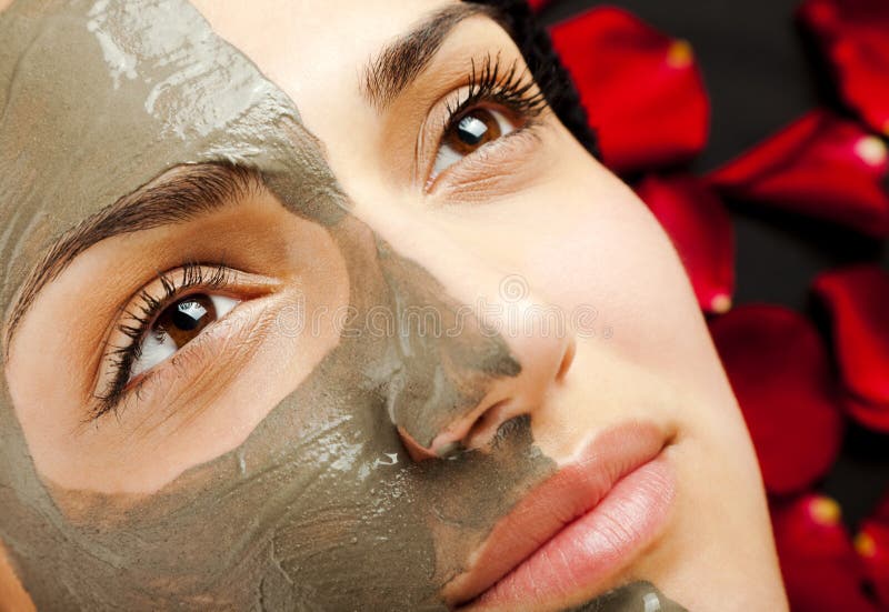 Female facial clay mask stock image. Image of smooth - 13406917